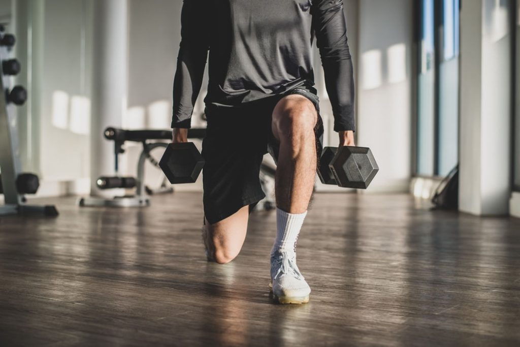 Dumbbell Squat Guide - MACFit